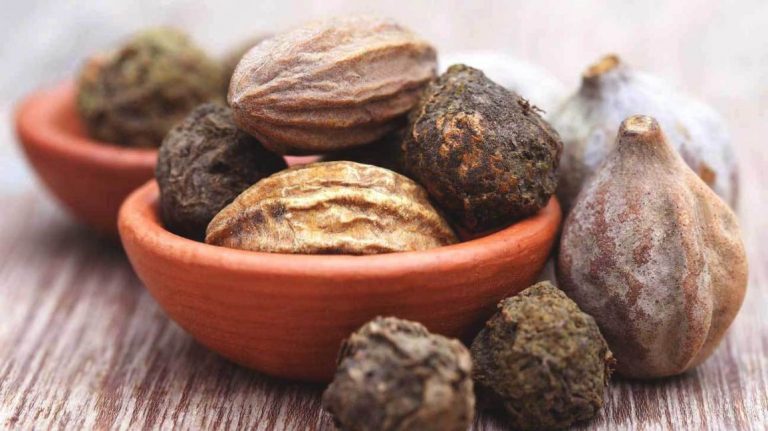 The Best Ways to Take Triphala For the Most Potent Effects - Svastha ...